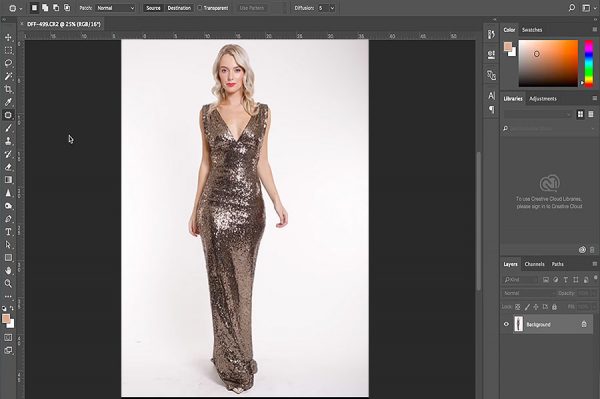 How to Quickly Clean Studio Backdrops in Photoshop - Retouching Academy