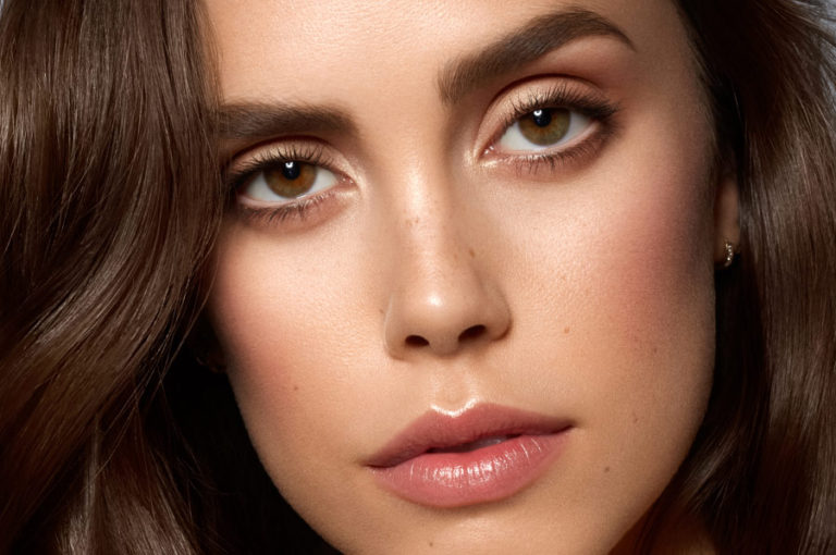 How to Retouch Eyes in Photoshop - Retouching Academy
