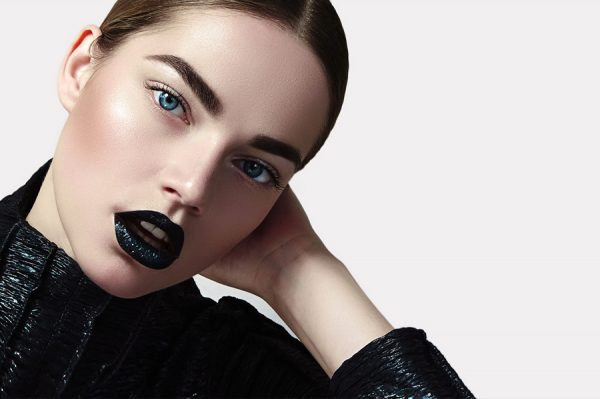 Learn To Quickly Fix Deep Dark Shadows in Photoshop - Retouching Academy